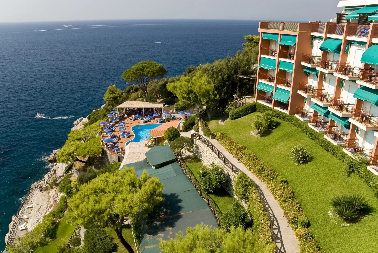 Capri: Kompletny przewodnik po wyspie - Paris10.pl : wszystko o Paryżu